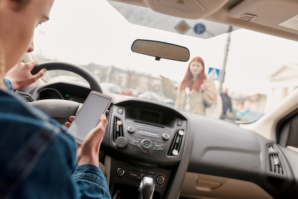 4 Ways to Prevent Car Accidents